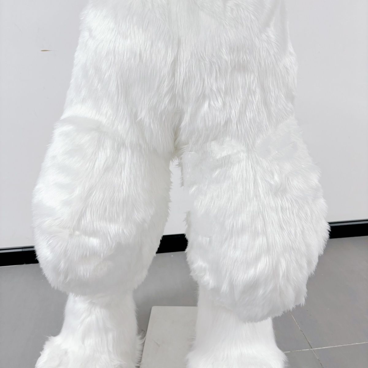 Japanese Furui Bent-Leg Furry Suit | Solid Color – Meow Fursuits