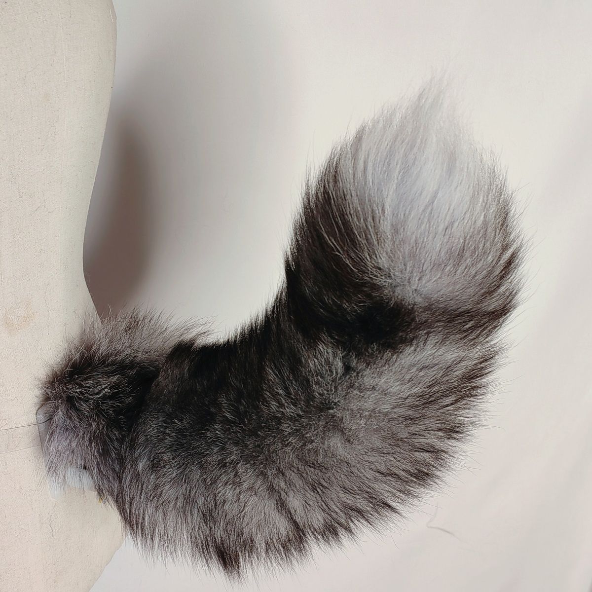 50cm Electric Animal Tail | Remote Control Tail – Meow Fursuits